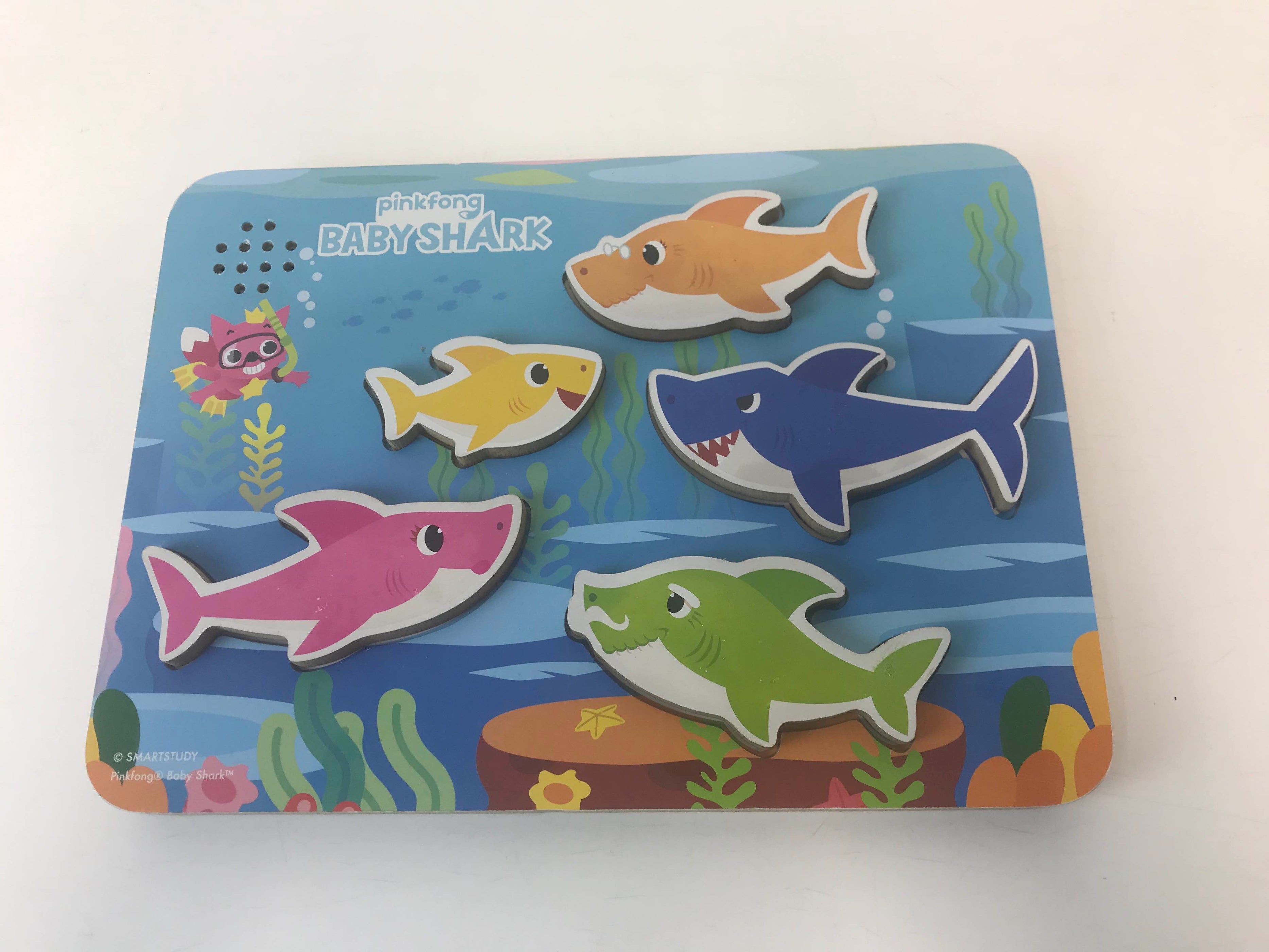 Pinkfong Baby Shark Wooden Sound Puzzle — GoodBuy Gear