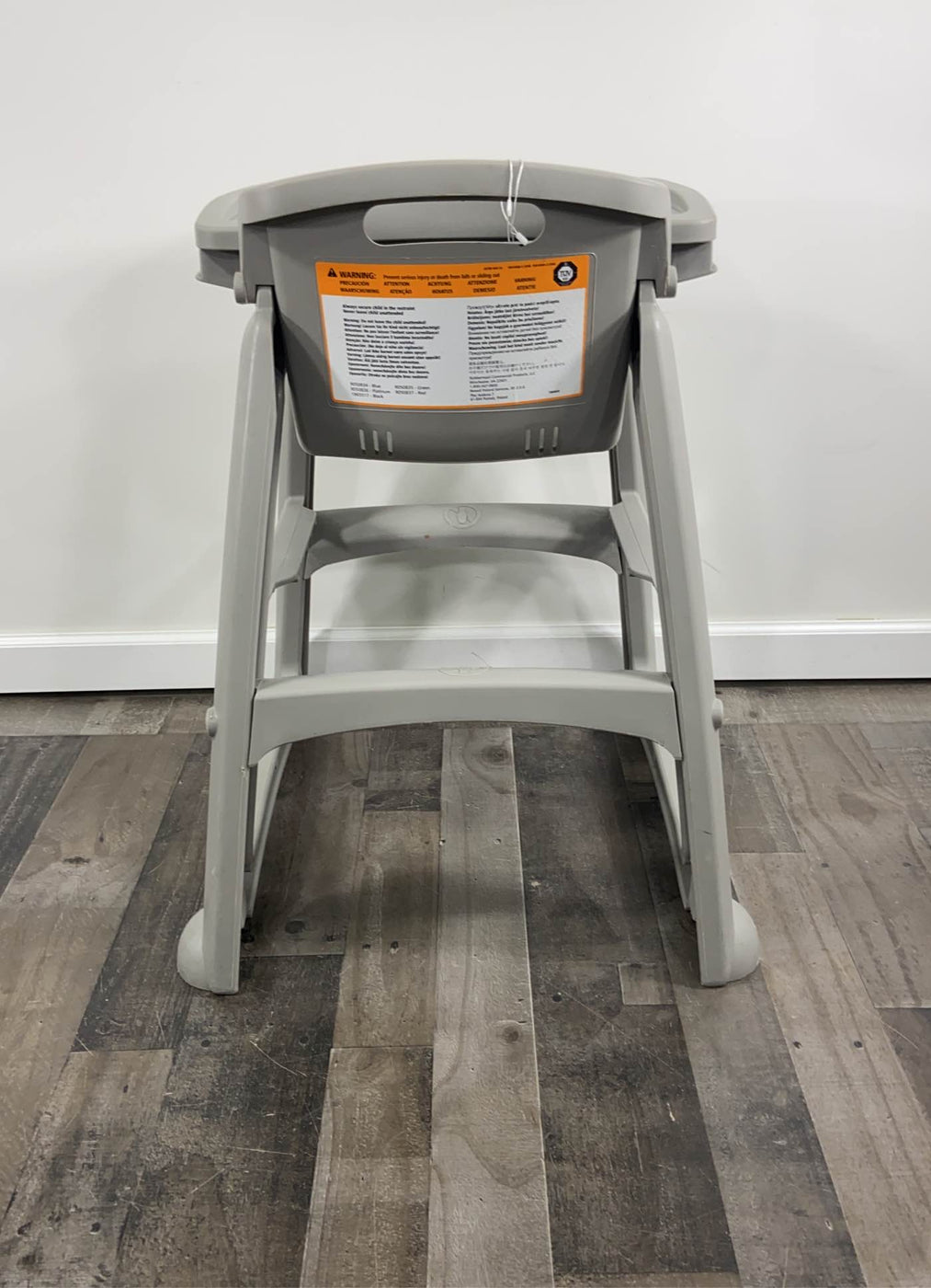 Rubbermaid High Chair — GoodBuy Gear