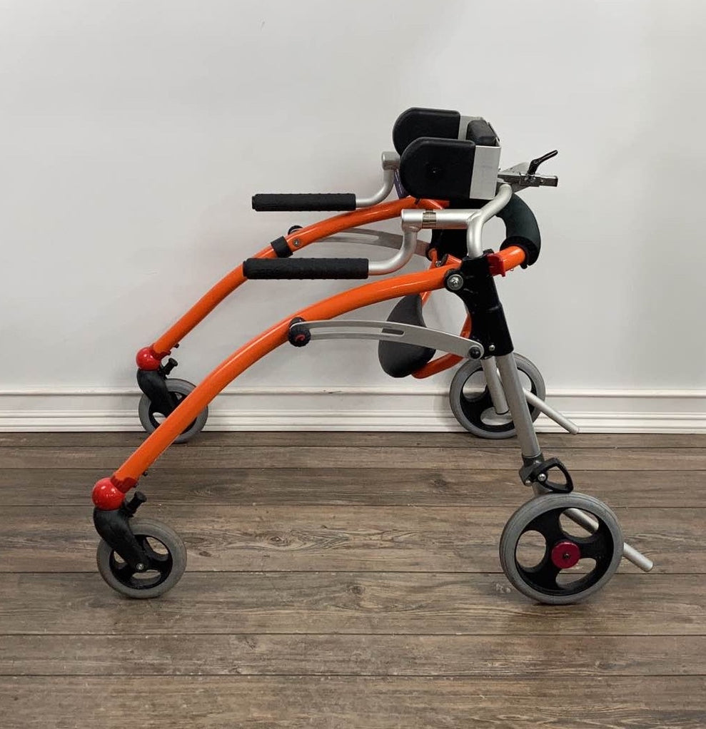 R82 Crocodile Gait Trainer, Size 2, 2015 — GoodBuy Gear