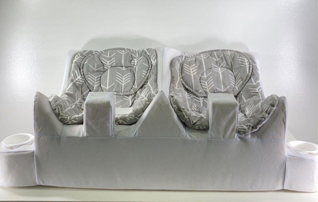 Table For Two Twin Feeding System
