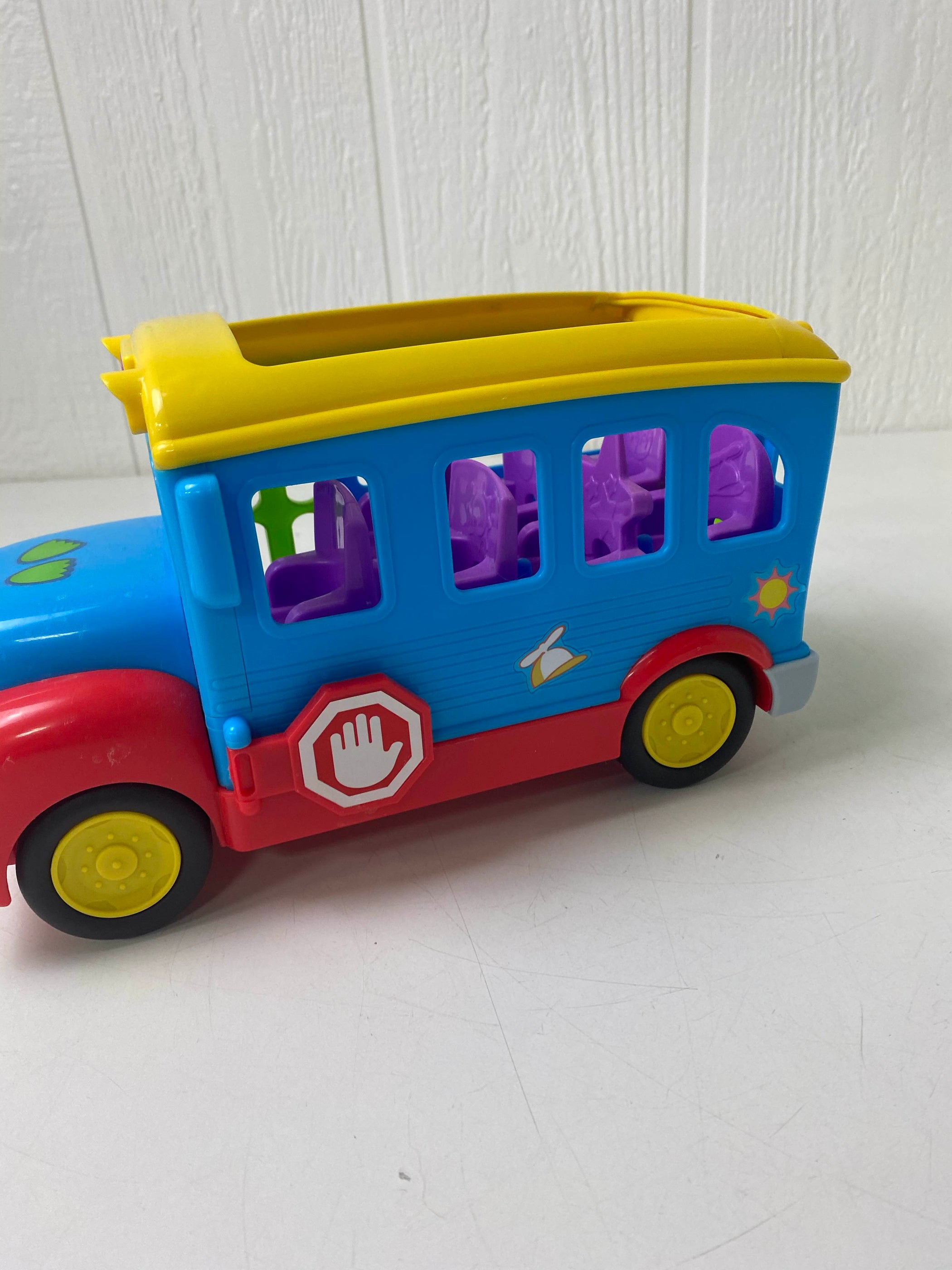 Disney Muppet Babies Friendship Bus — GoodBuy Gear