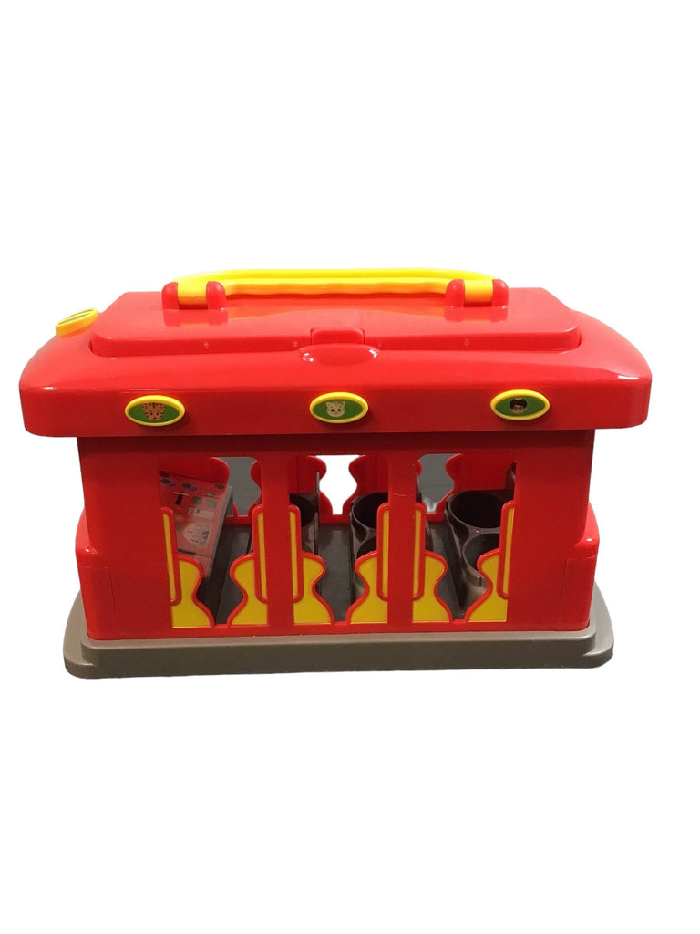 Daniel Tiger Deluxe Electronic Trolley