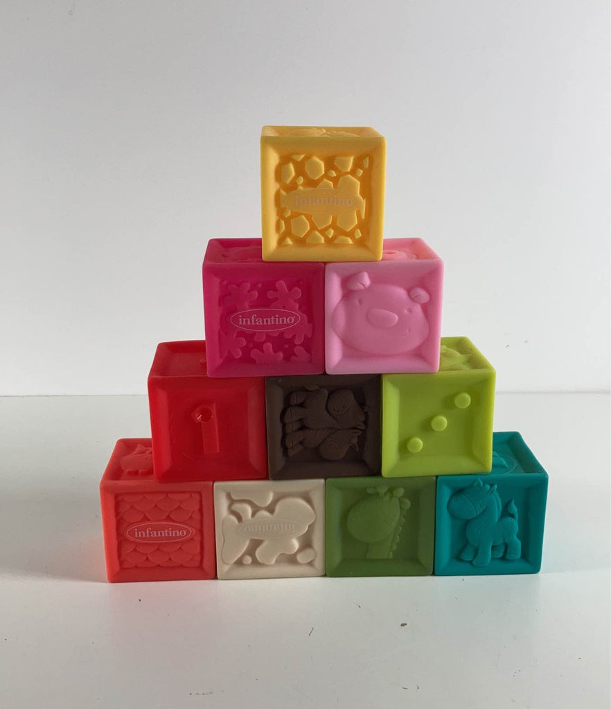 Infantino Squeeze & Stack Block Set