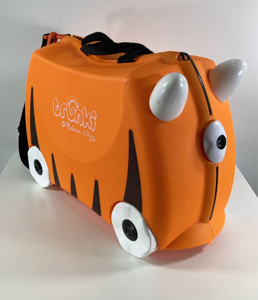 Melissa & Doug Trunki