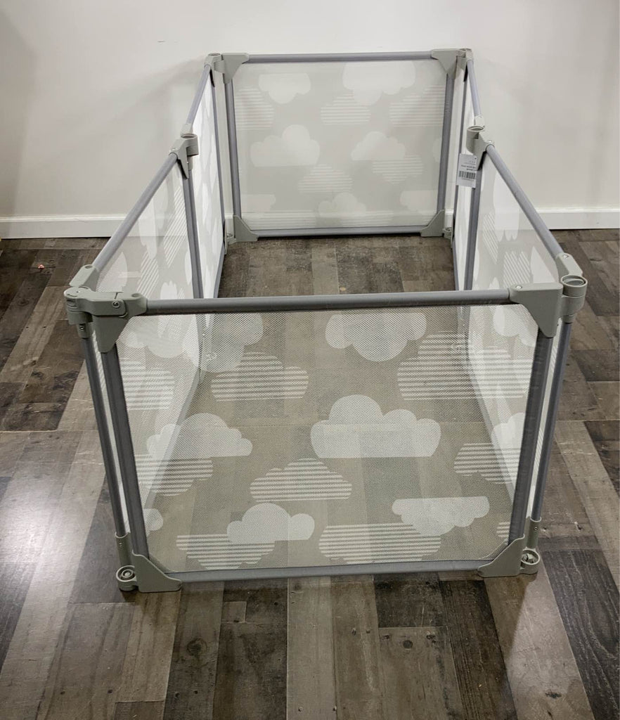 Skip Hop Playview Expandable Enclosure