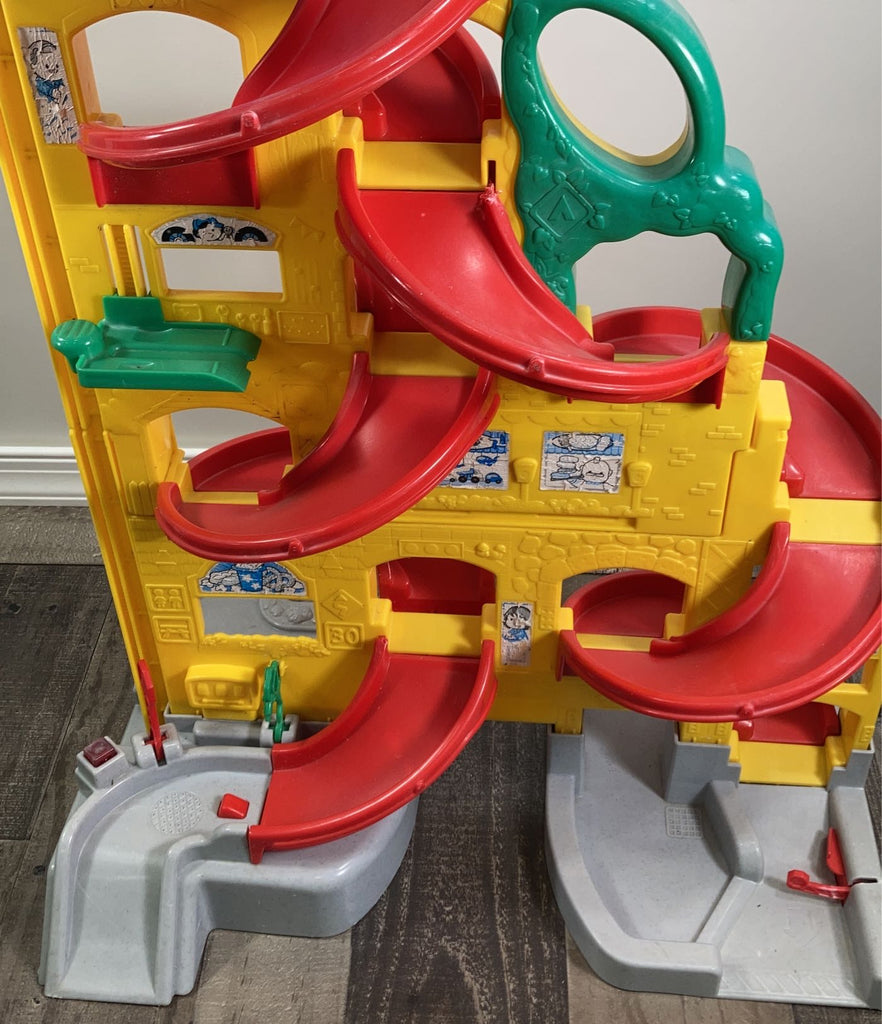 Fisher-Price Little People Wheelies Stand 'n Play Rampway