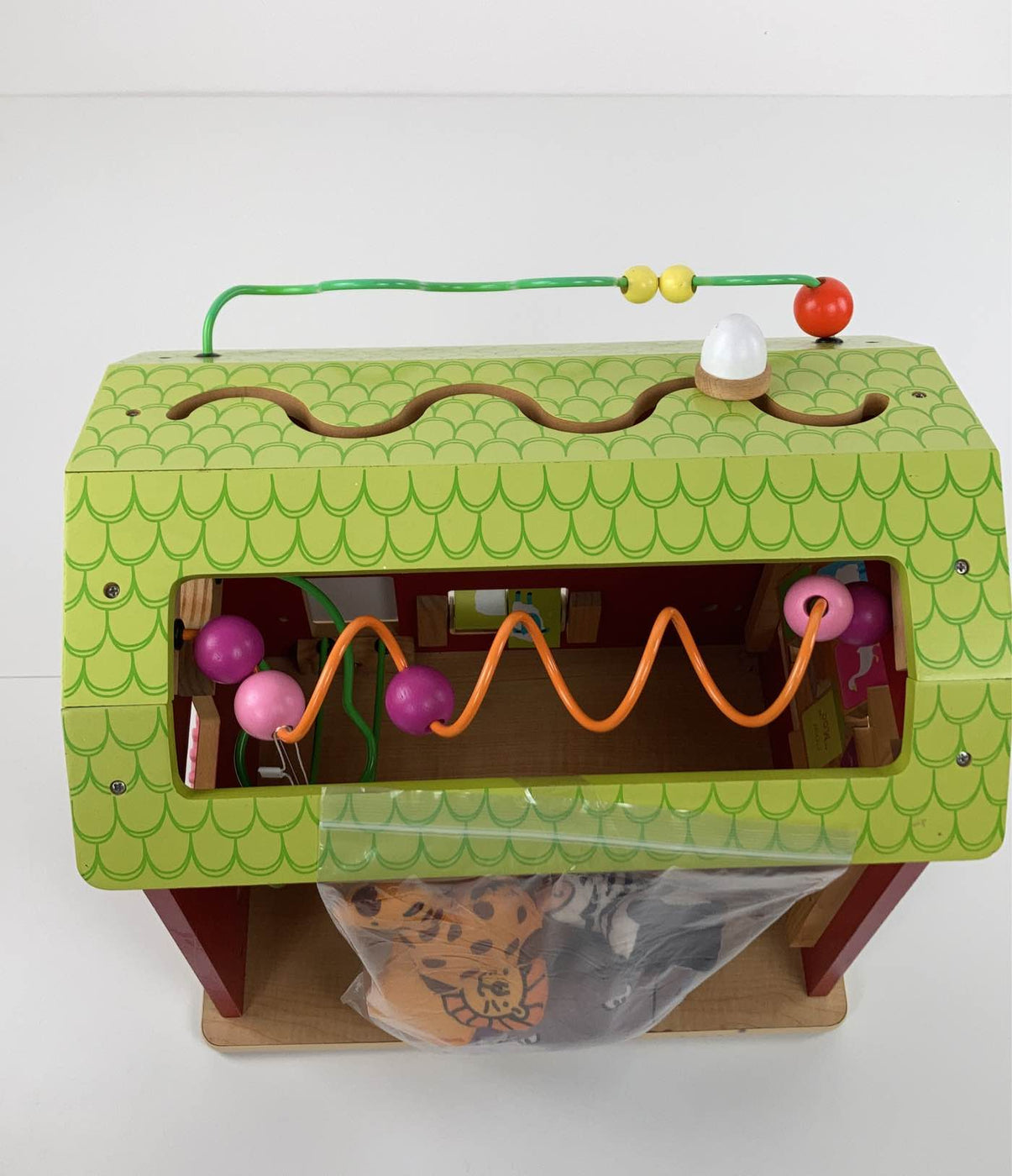 Circo Baby Barn and Animal Activity Center Cube — GoodBuy Gear