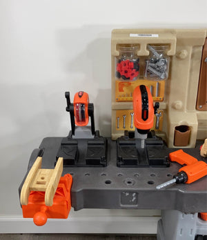 Step2 Pro Play Workshop & Utility Bench