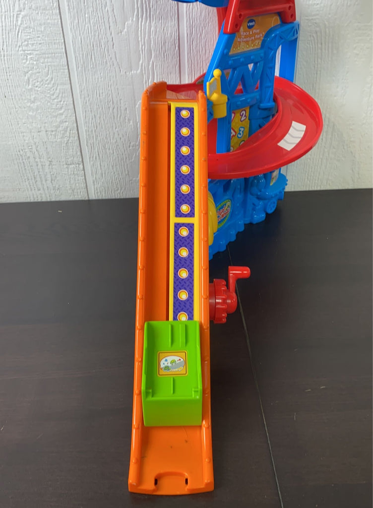 VTech Go! Go! Smart Wheels Race & Play Adventure Park