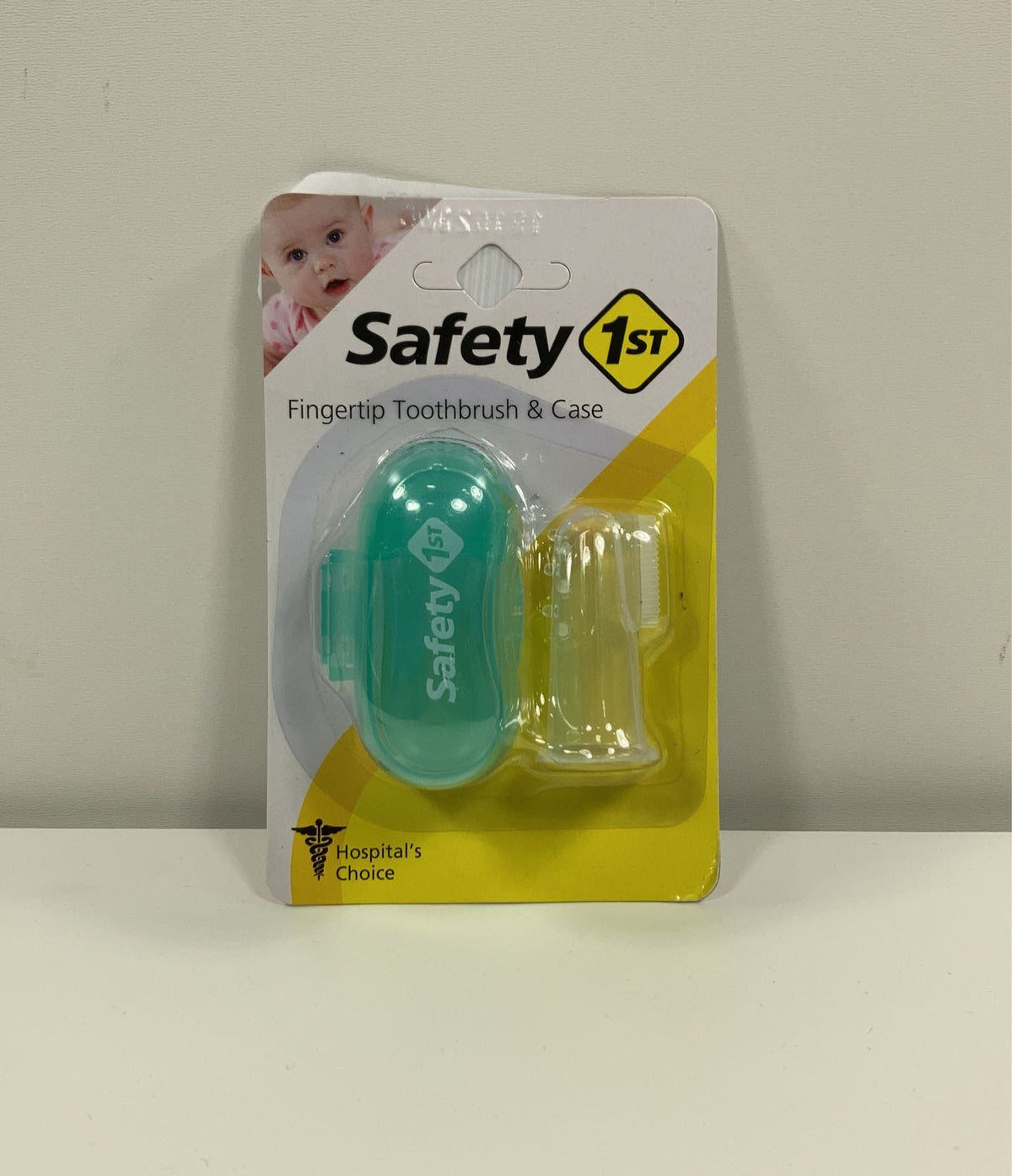 Safety 1st Fingertip Toothbrush & Case — GoodBuy Gear
