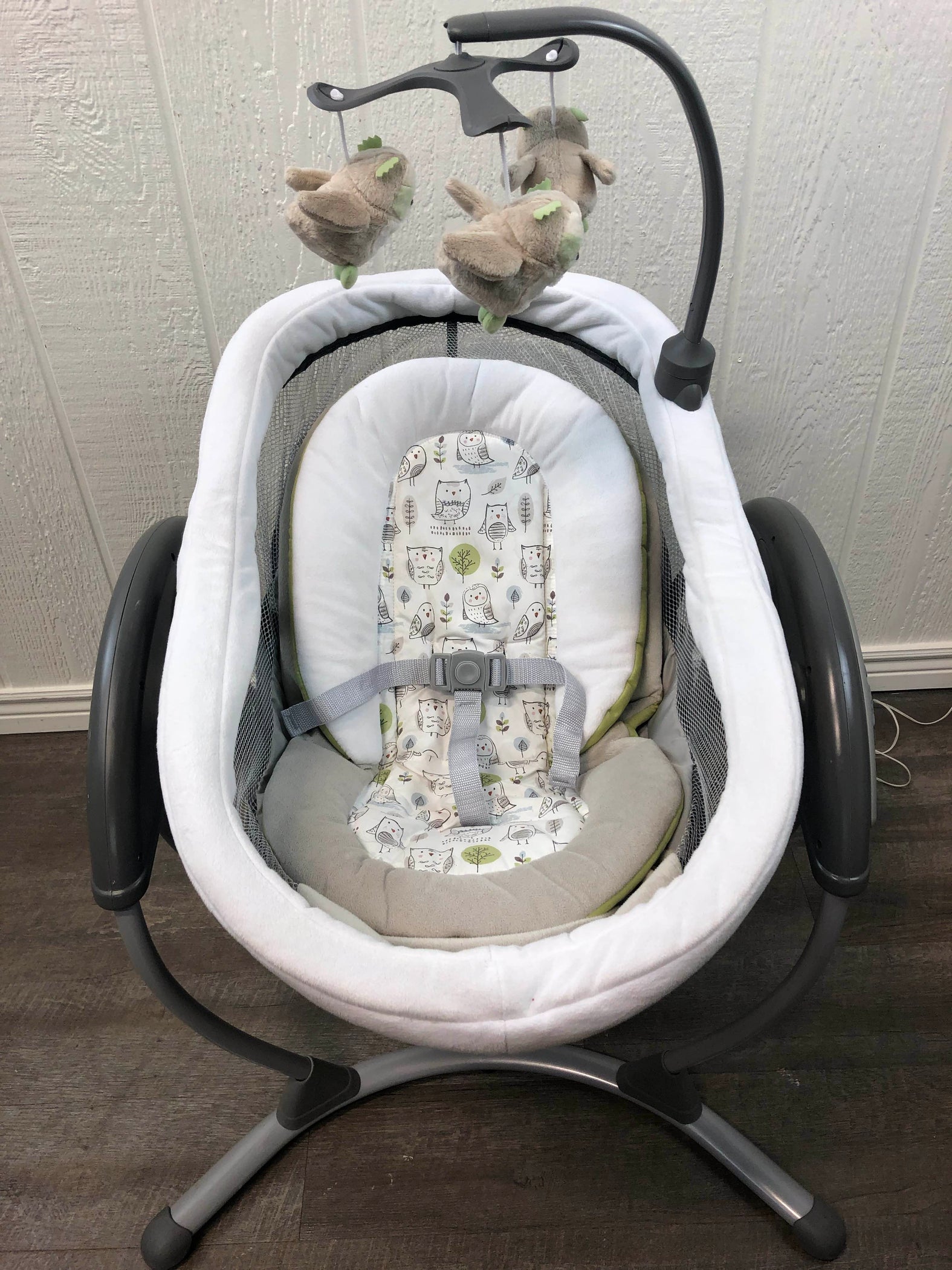 Graco DreamGlider Gliding Swing and Sleeper — GoodBuy Gear