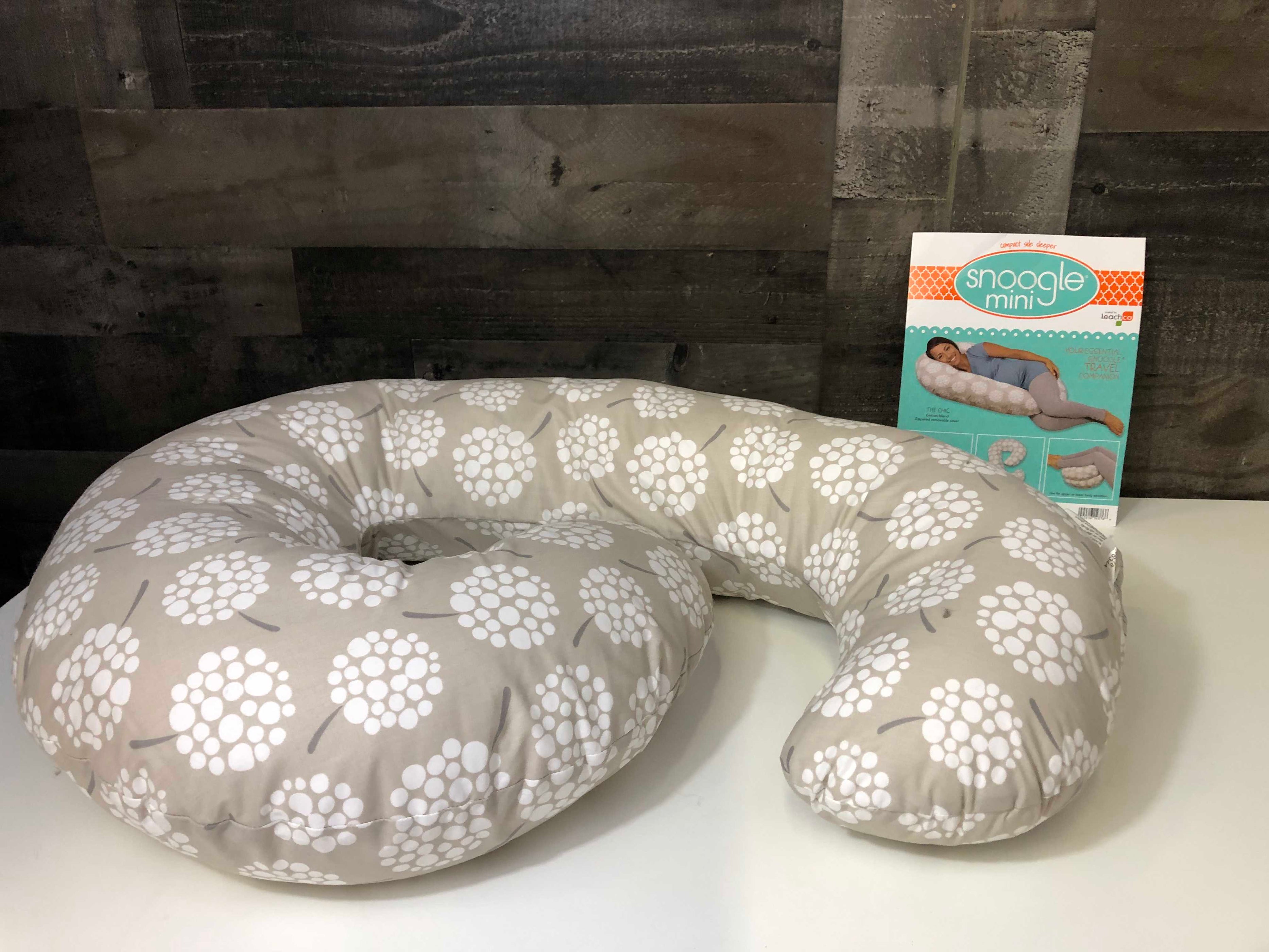 Leachco Snoogle Mini Compact Side Sleeper — GoodBuy Gear