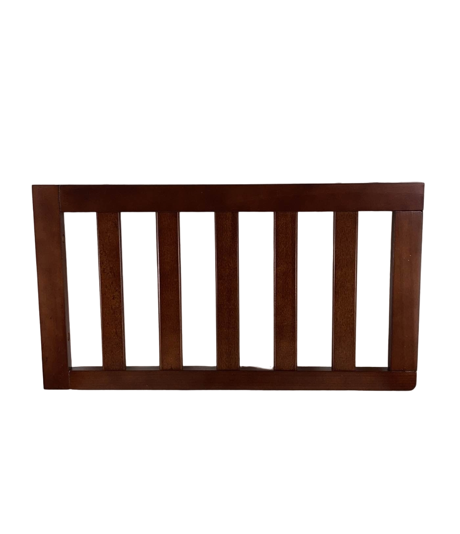 Million Dollar Baby Toddler Bed Conversion Kit (M12599) — GoodBuy Gear