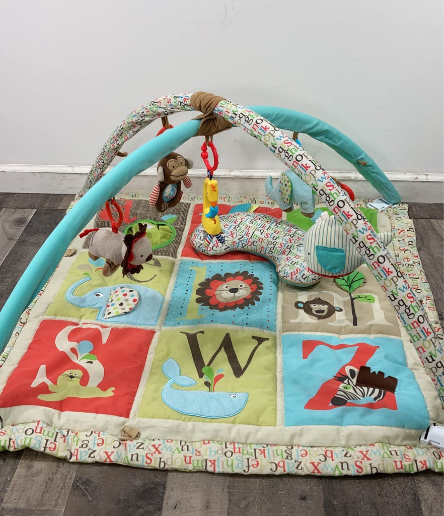 Skip Hop Alphabet Zoo Mega Activity Playmat