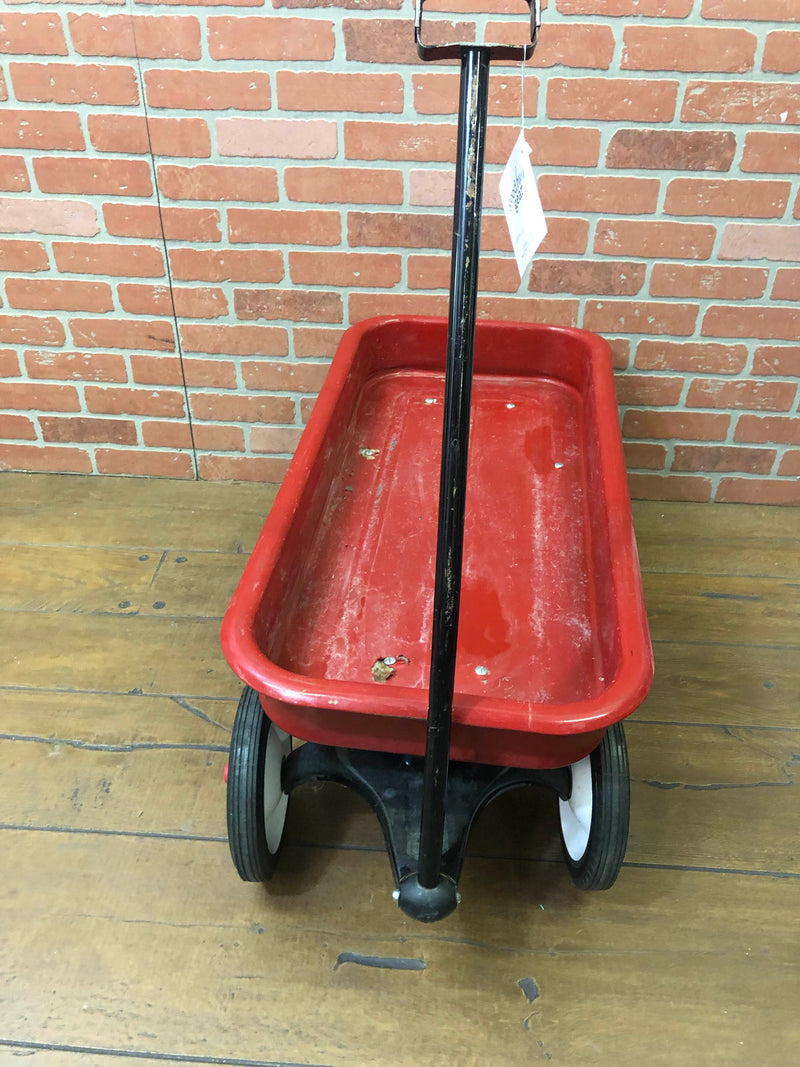 Radio Flyer Classic Red Wagon