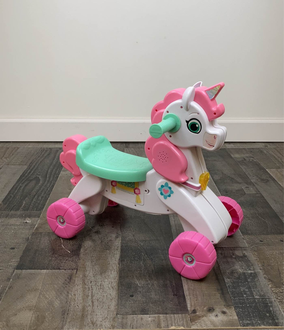 Nella The Princess Knight Trinket Ride-On — GoodBuy Gear