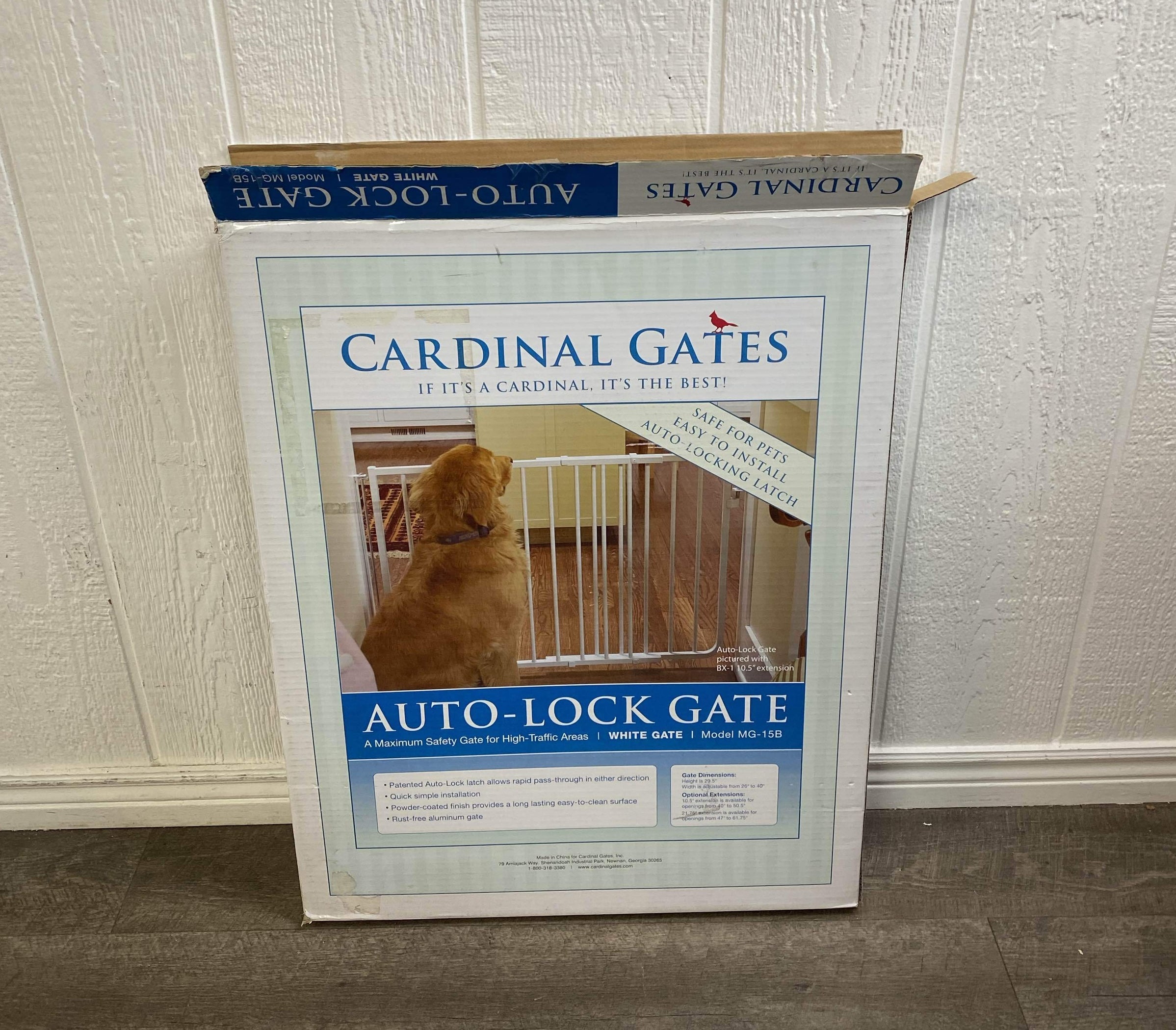 Cardinal Gates Auto-Lock Safety Gate — GoodBuy Gear