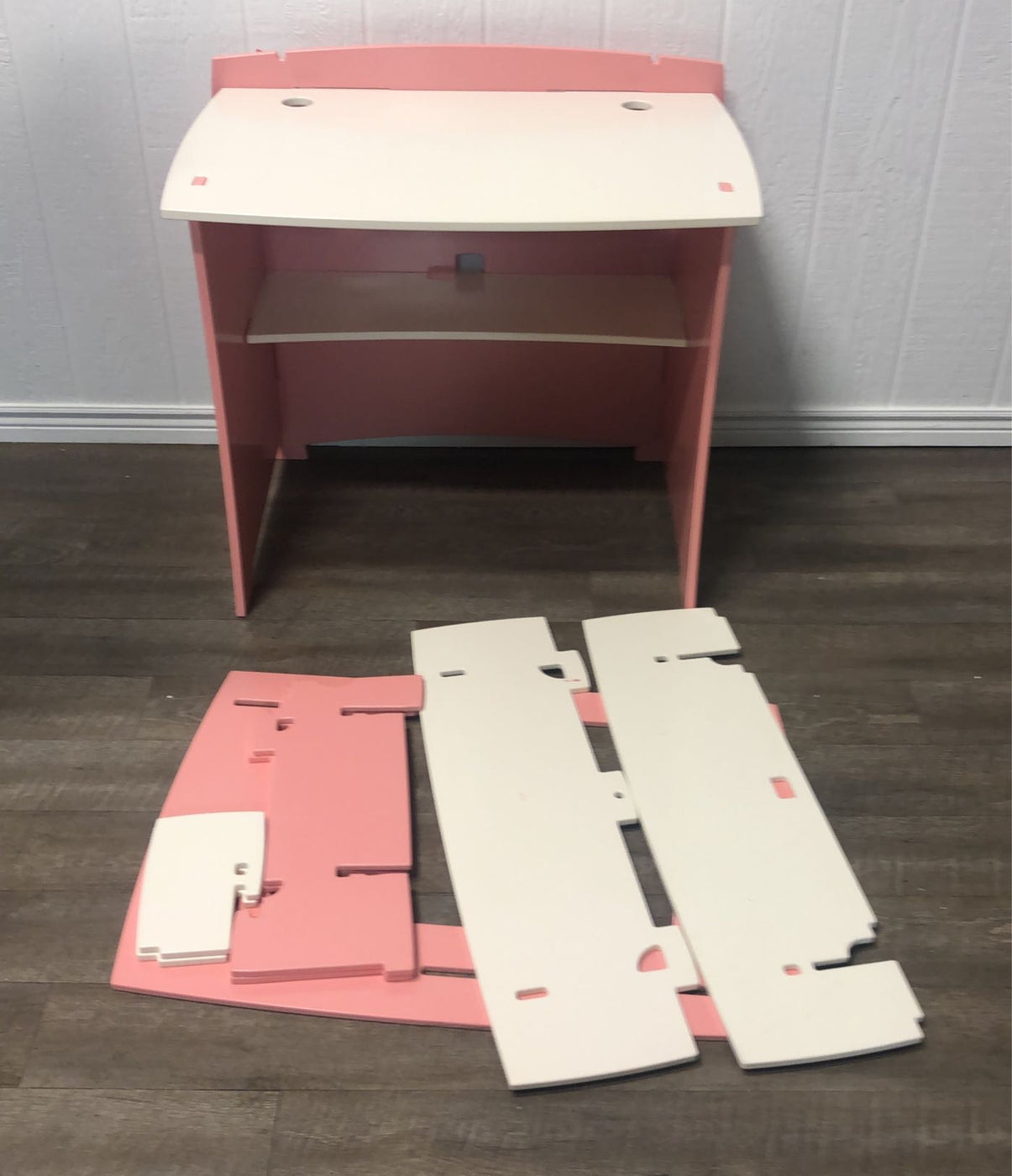 Legare Furniture Children’s Desk With Hutch — GoodBuy Gear