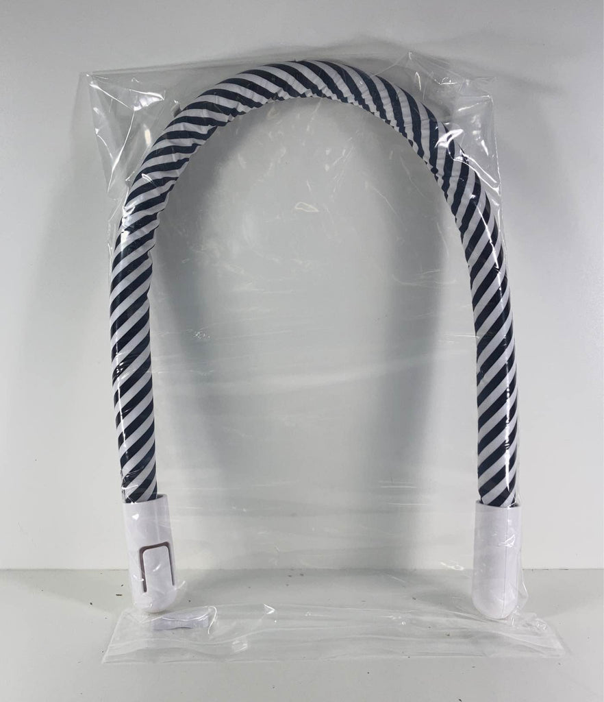 DockATot Toy Arch Deluxe+ Dock, Black & White