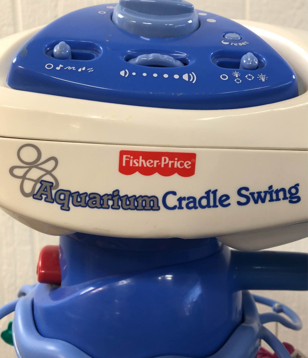 Fisher Price Ocean Wonders Aquarium Cradle Swing — GoodBuy Gear