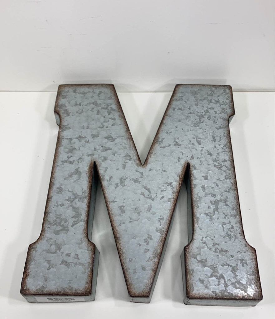 Letter M, Wall Decor