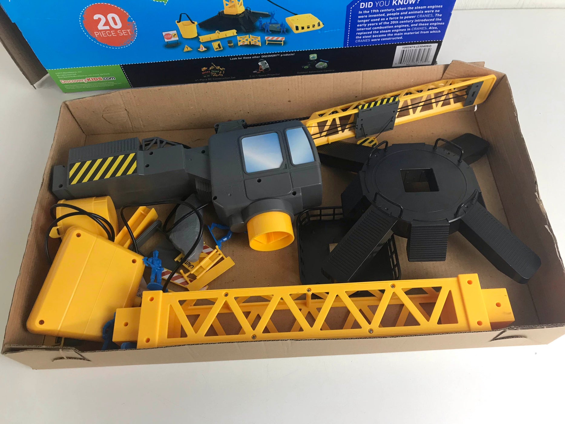 Discovery Kids Jumbo Motorized Construction Crane Set — GoodBuy Gear