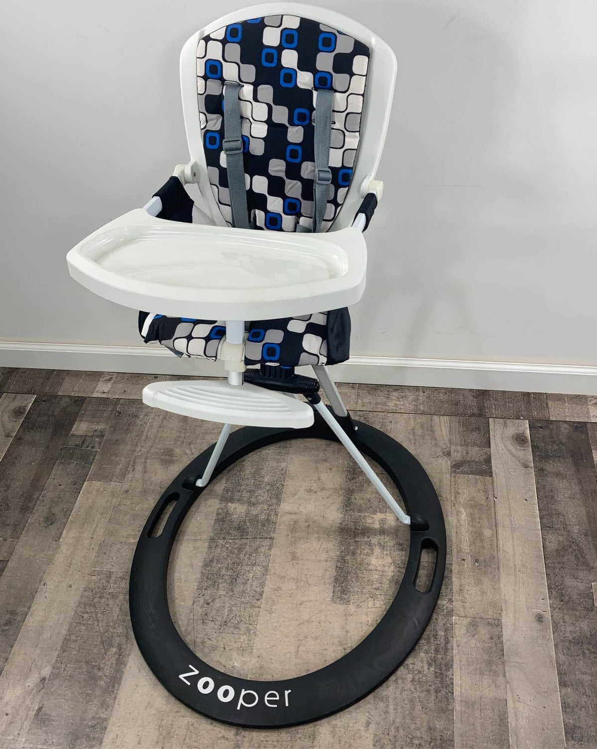 Little Helper Zooper High Chair — GoodBuy Gear