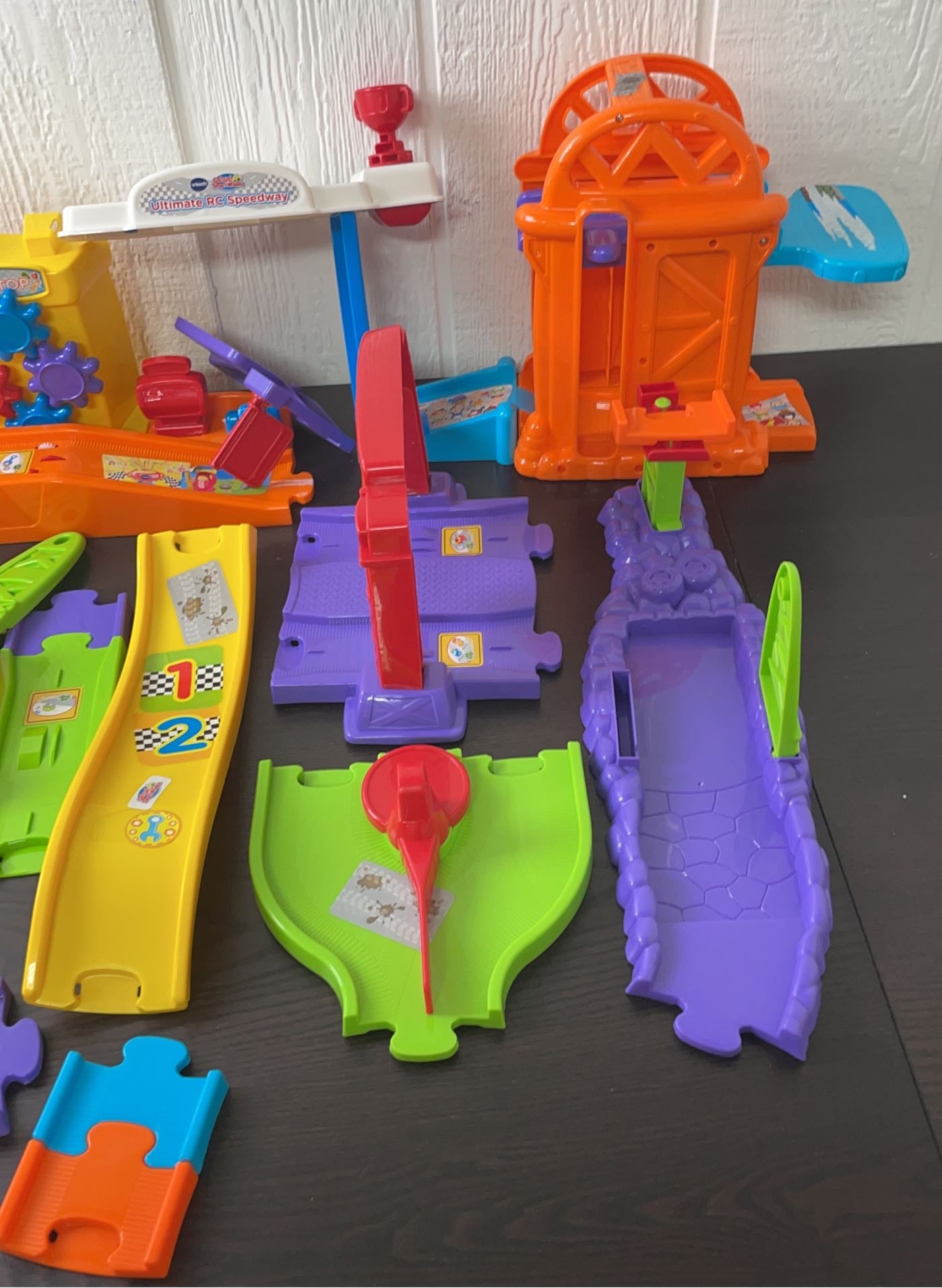 VTech Go! Go! Smart Wheels Ultimate RC Speedway — GoodBuy Gear