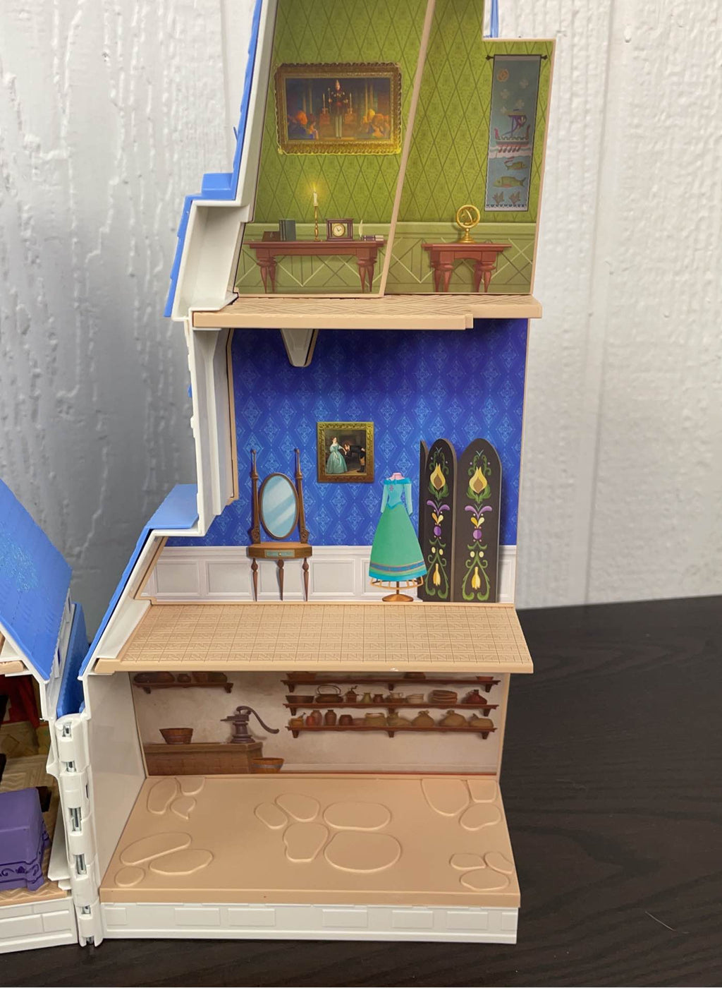 Disney Frozen 2 Ultimate Arendelle Castle Playset — GoodBuy Gear