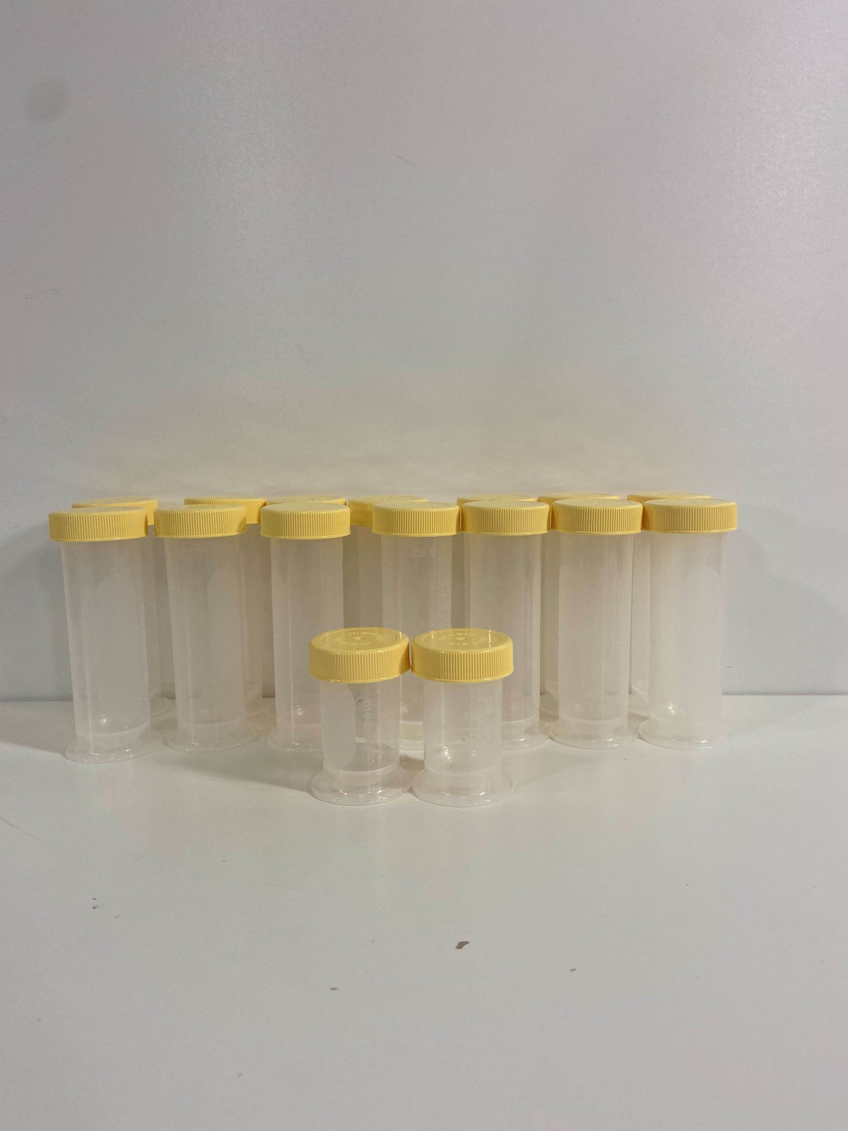 Medela Milk Storage Containers — GoodBuy Gear