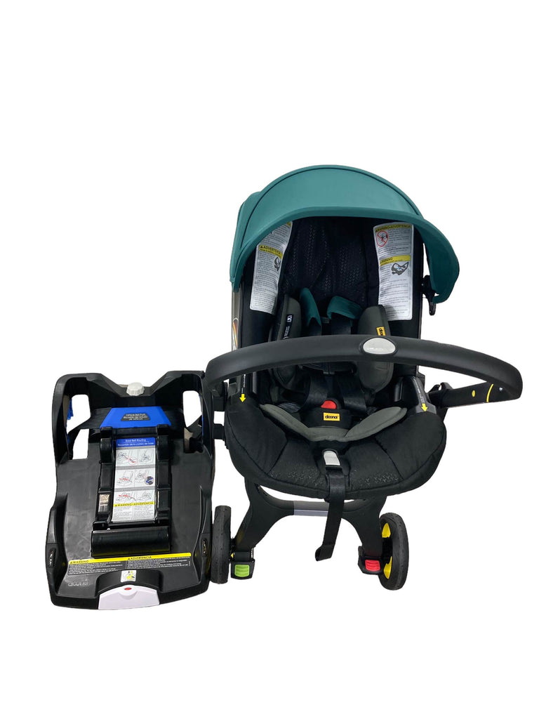 Doona Infant Car Seat & Stroller Combo, 2022, Racing Green