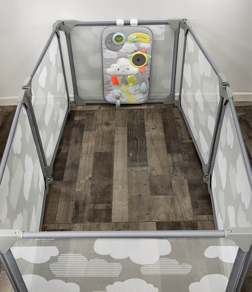 Skip Hop Playview Expandable Enclosure