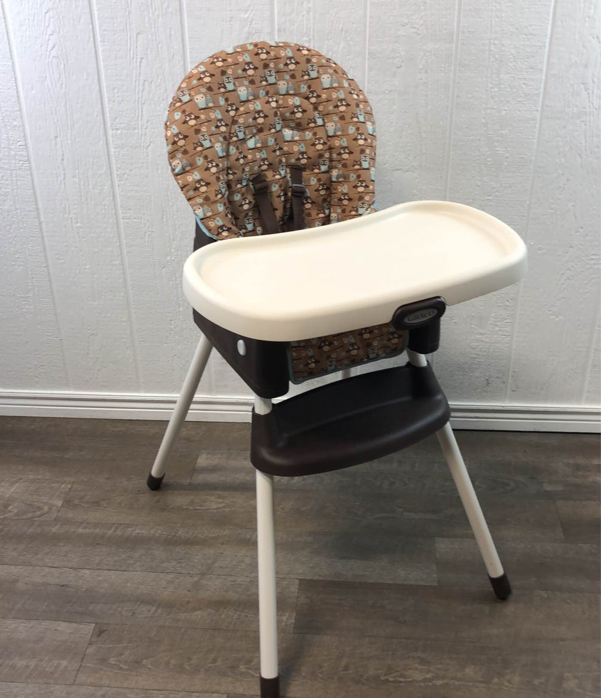 Graco SimpleSwitch 2-in-1 Convertible High Chair — GoodBuy Gear