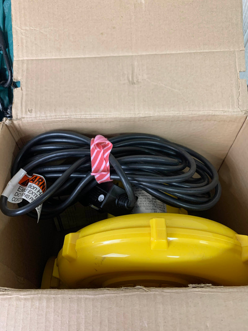 Bazoongi Bounce House With blower Fan