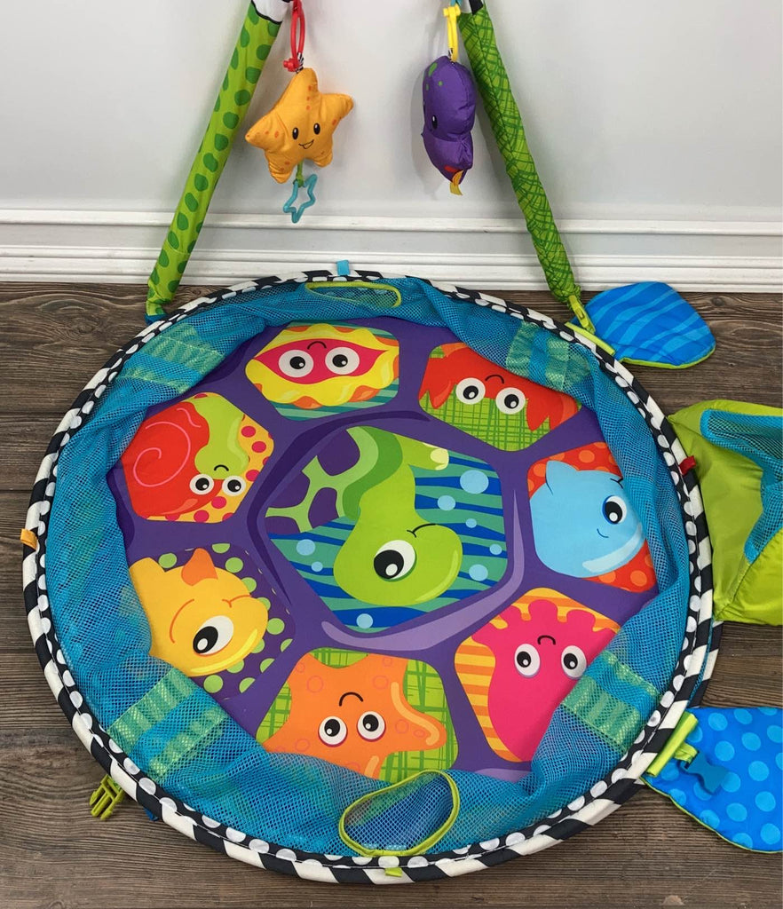 Infantino Grow-With-Me Activity Gym and Ball Pit