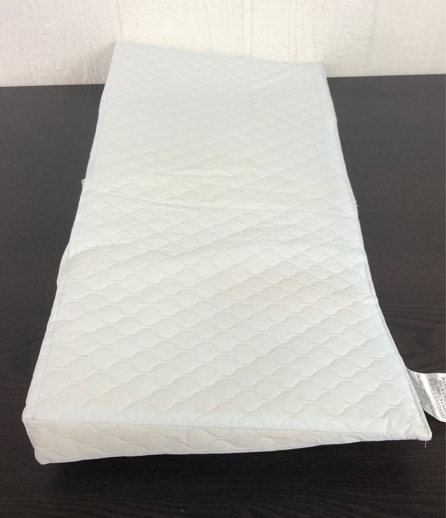 Hiccapop Universal Safe Lift Crib Wedge