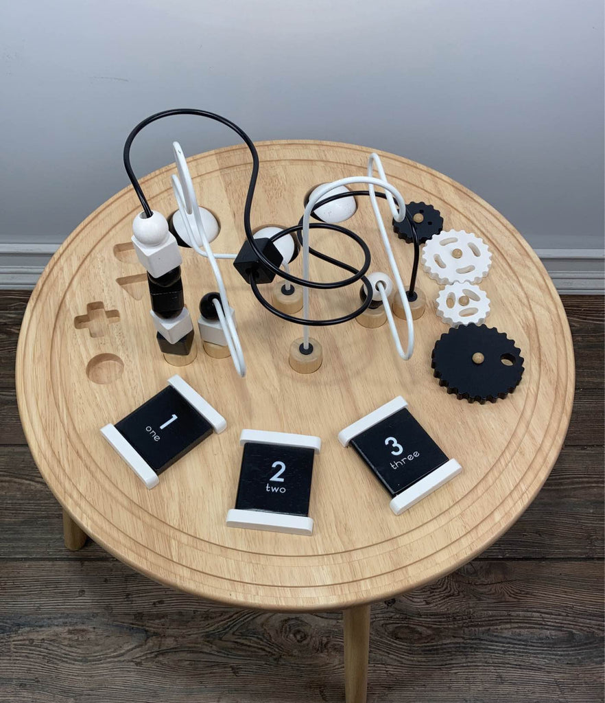 Crate & Kids Kids Wooden Activity Table