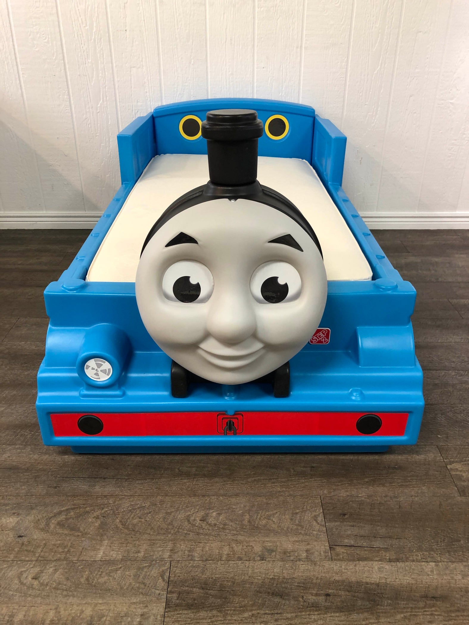 Step2 Thomas The Tank Engine Toddler Bed With Mattress — GoodBuy Gear