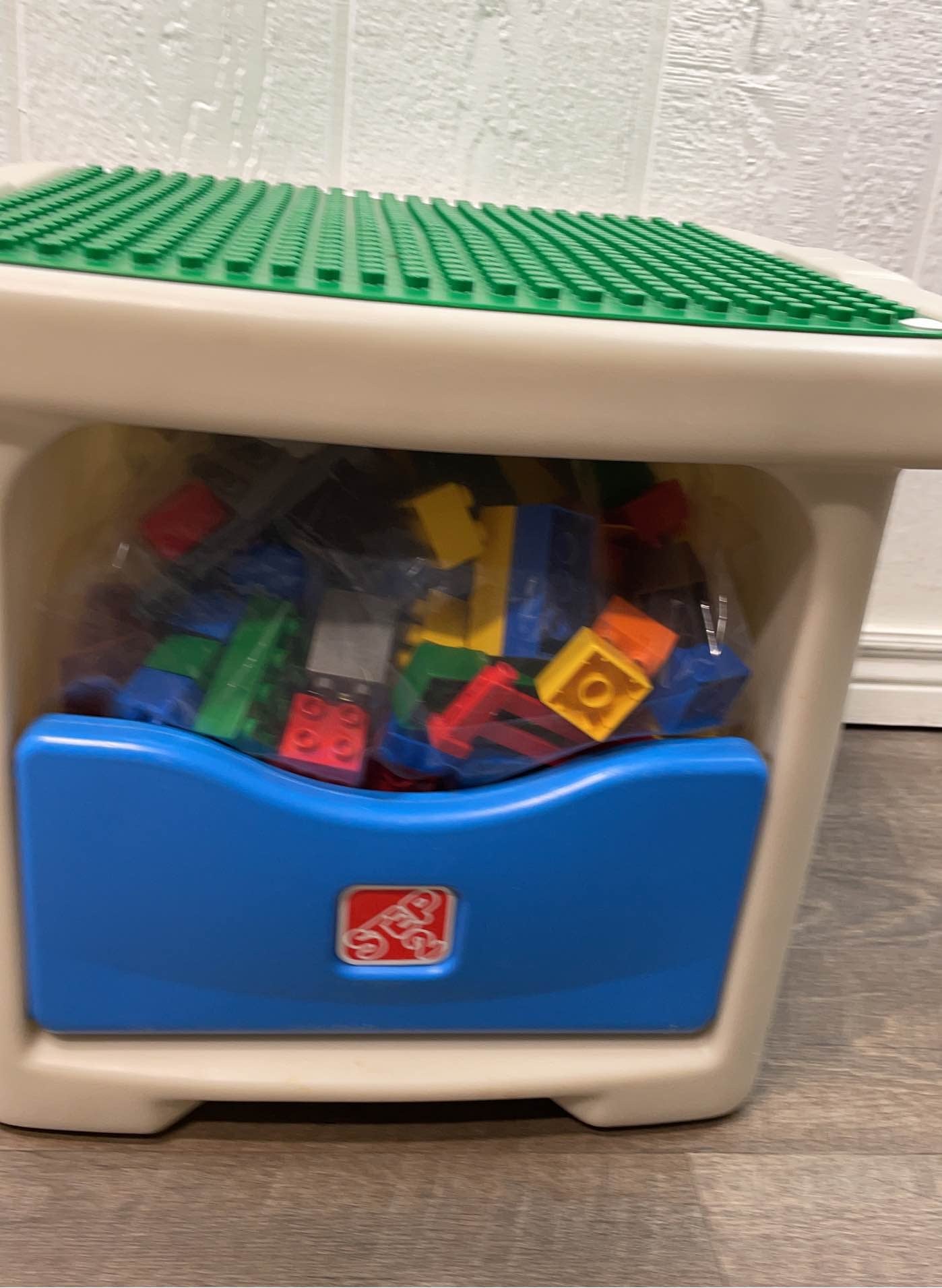BUNDLE Step 2 LEGO DUPLO Table And DUPLO Collection — GoodBuy Gear