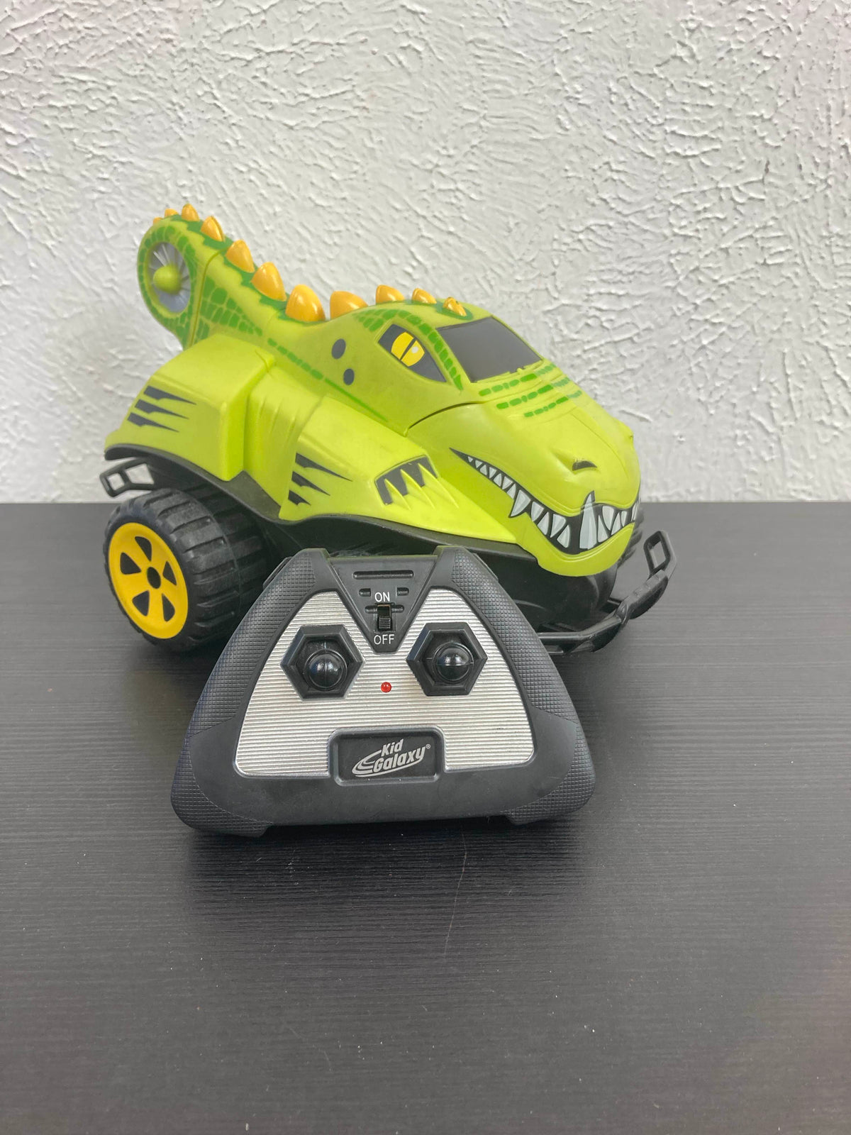 Kid Galaxy Amphibious RC Car — GoodBuy Gear
