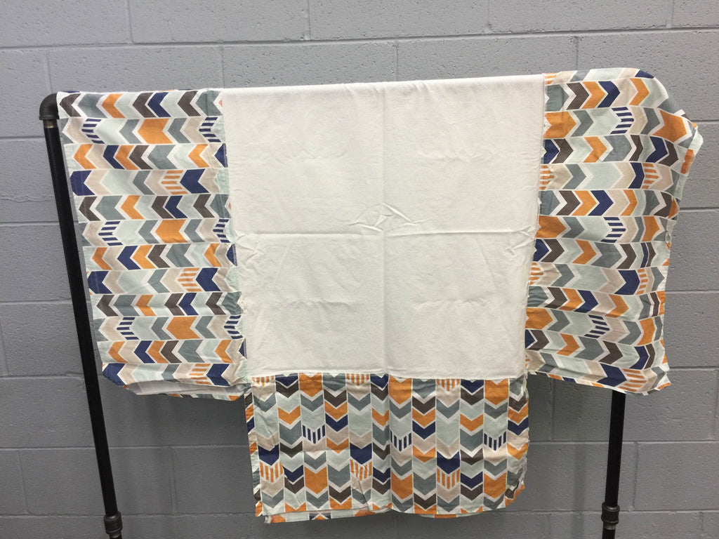 BUNDLE Nursery Bedding With Zip Sheet