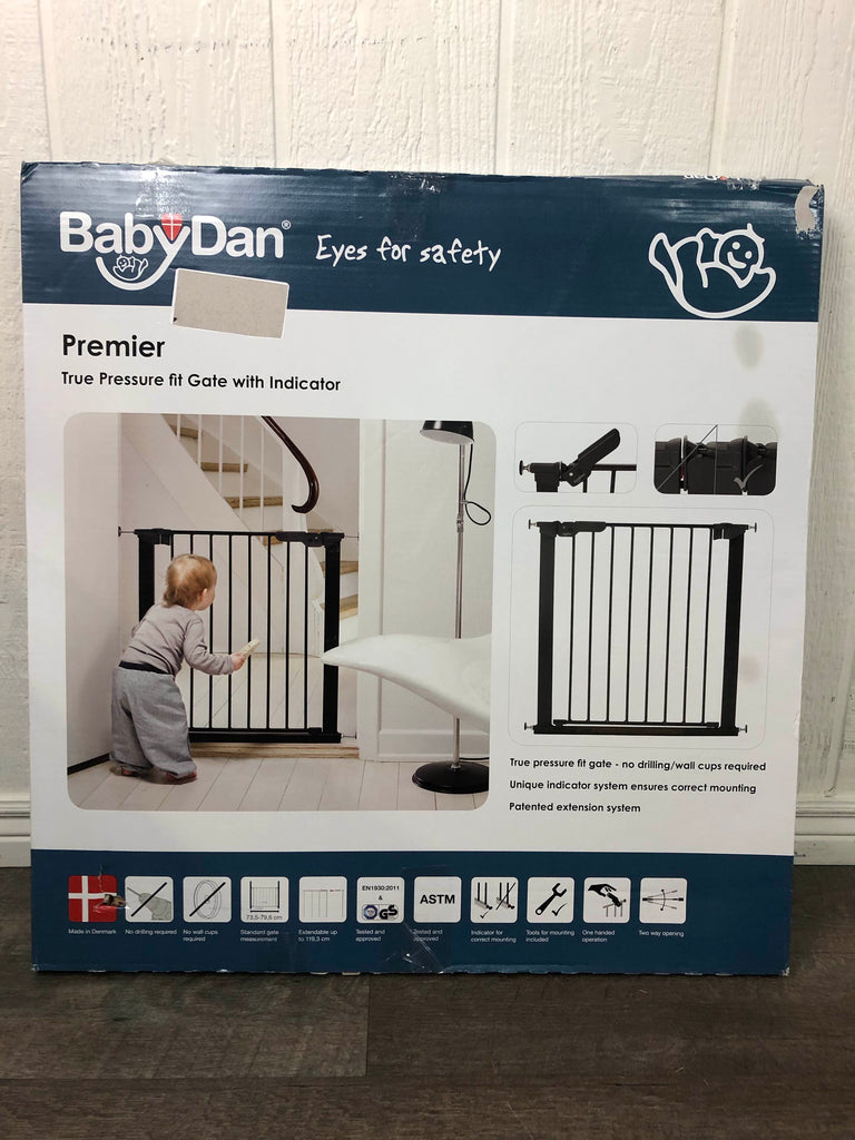 BabyDan Premier Walk thru Pressure Mount Gate