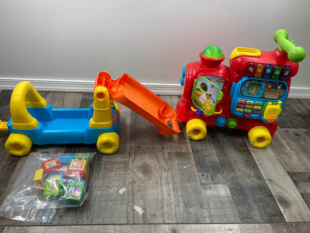 VTech Sit To Stand Ultimate Alphabet Train