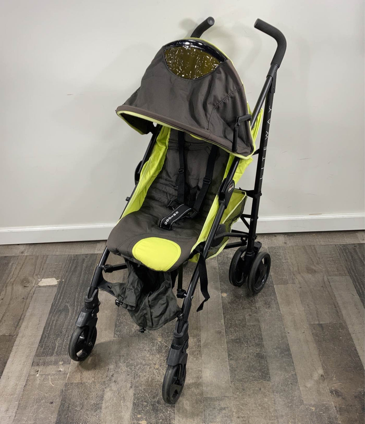 Chicco Liteway Stroller, 2015, Green Wave — GoodBuy Gear