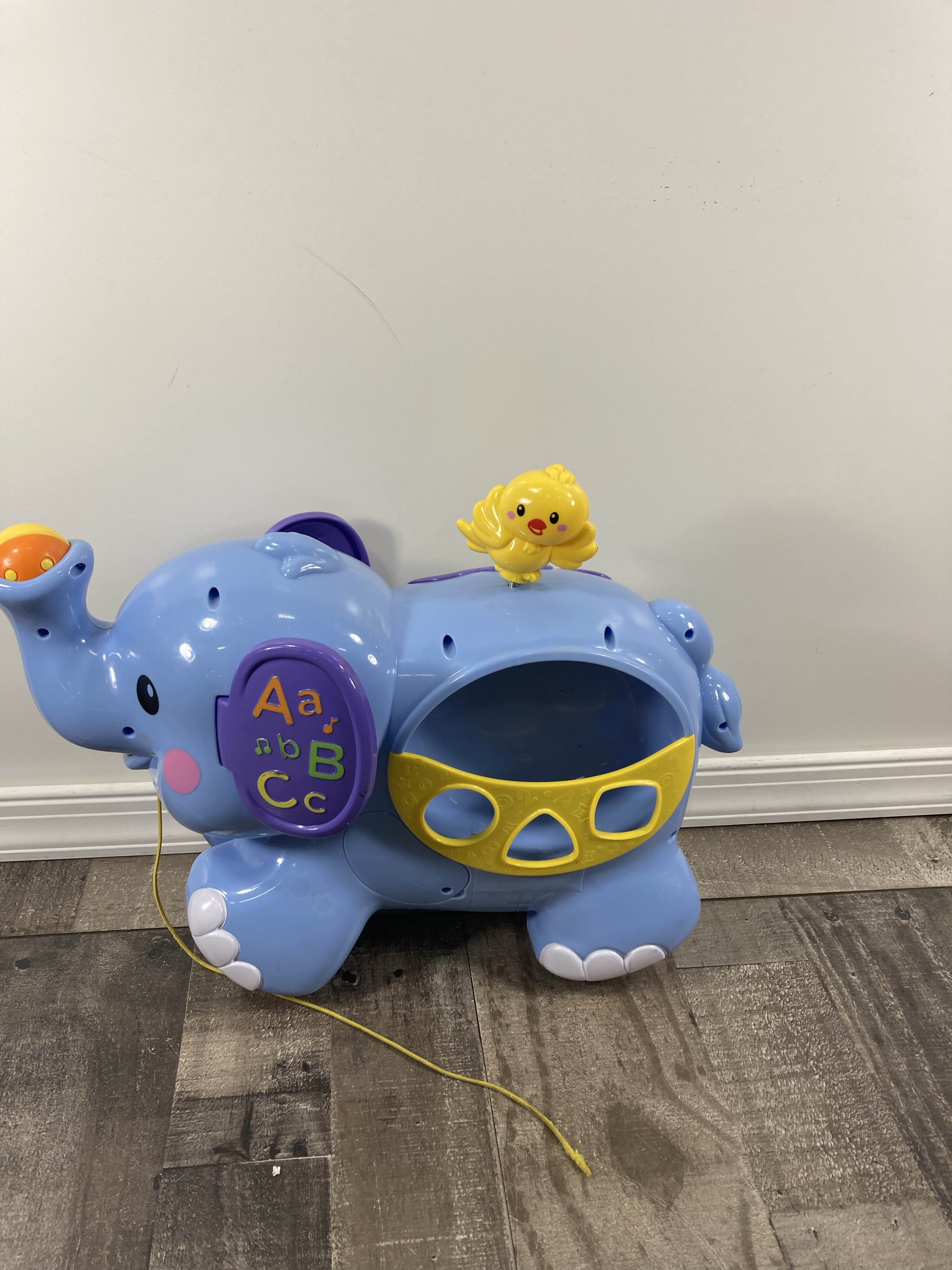VTech Pull and Discover Activity Elephant