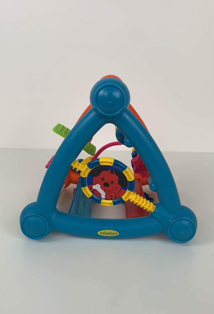 Infantino Activity Triangle
