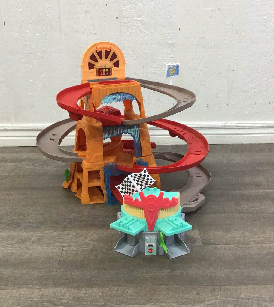 Mattel Disney Pixar Cars Radiator Springs Mountain Race Playset