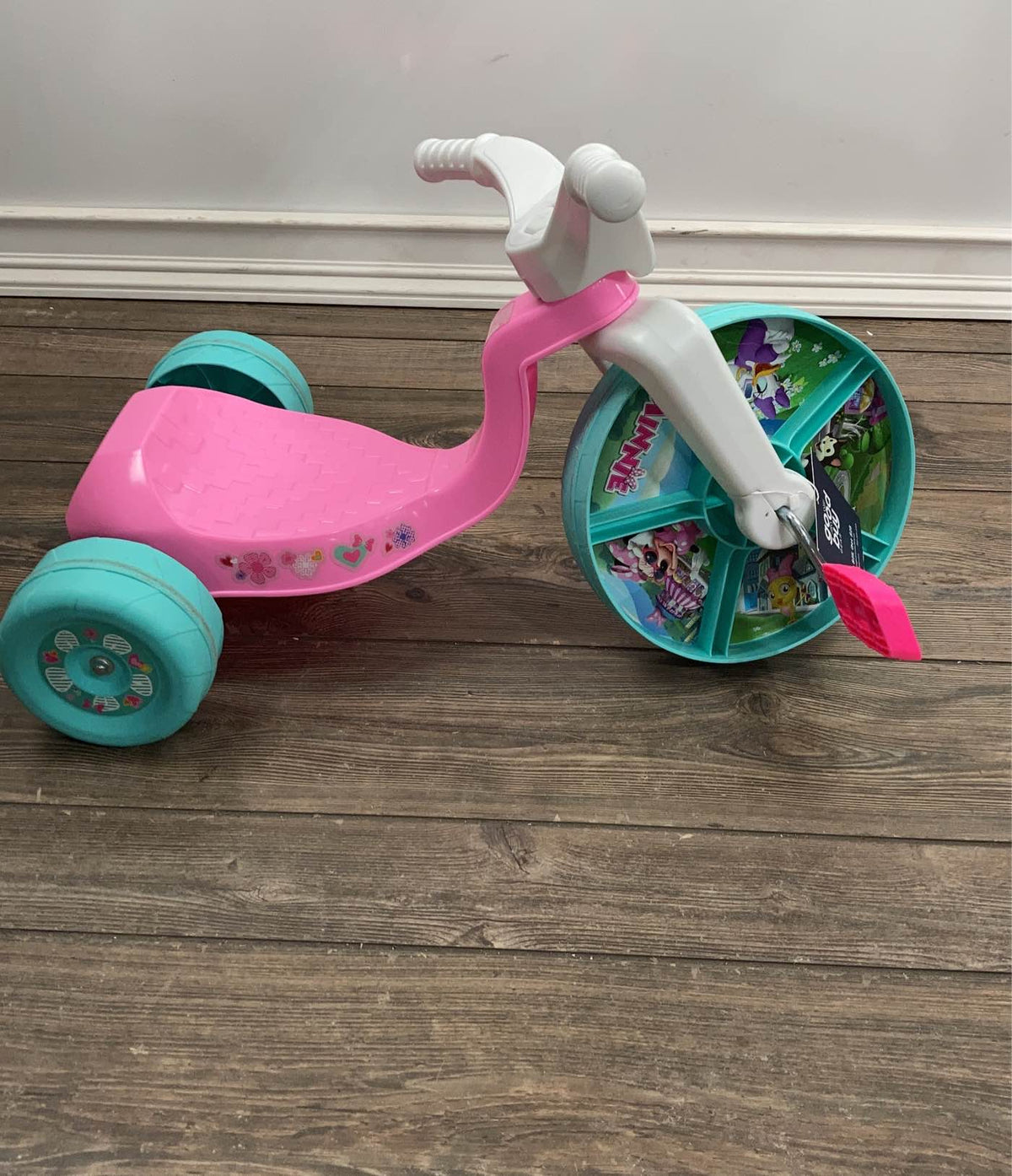 Jakks Pacific Fly Wheels Junior Cruiser 10”, -Minnie Mouse — GoodBuy Gear