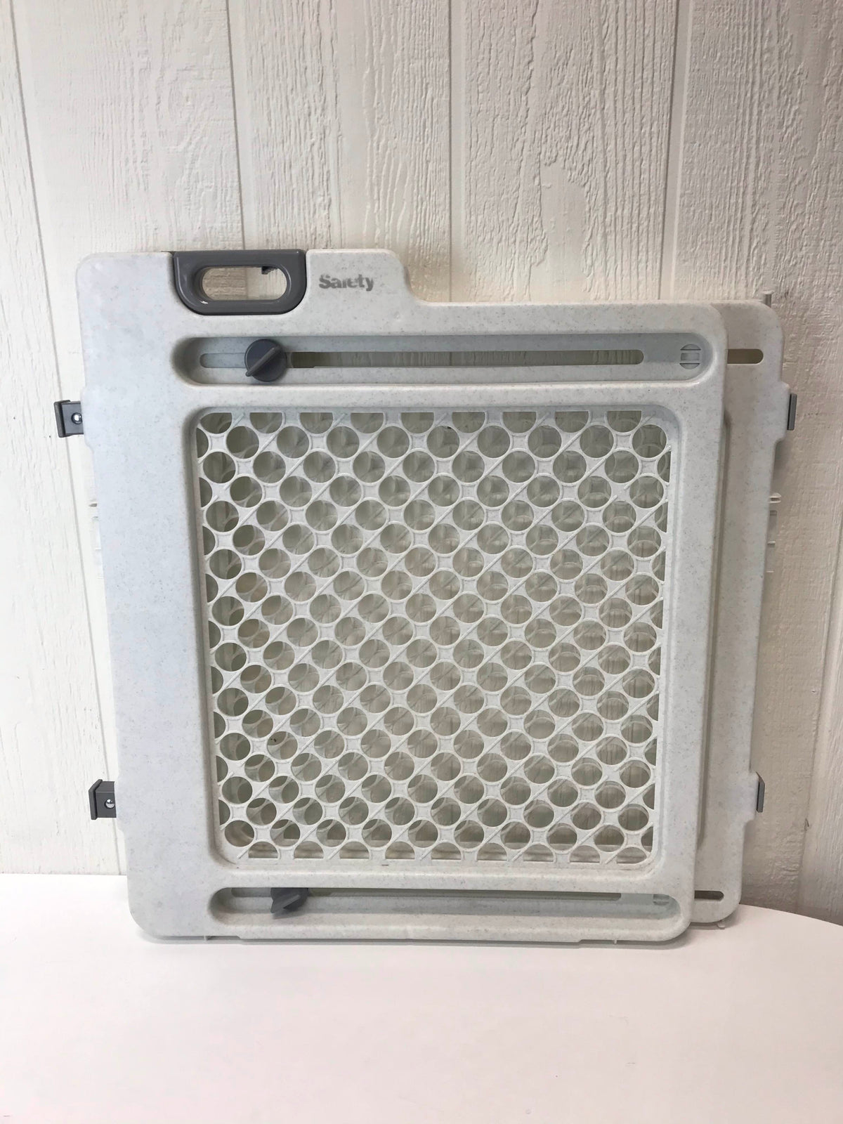 Safety 1st Pressure Mounted Gate — GoodBuy Gear