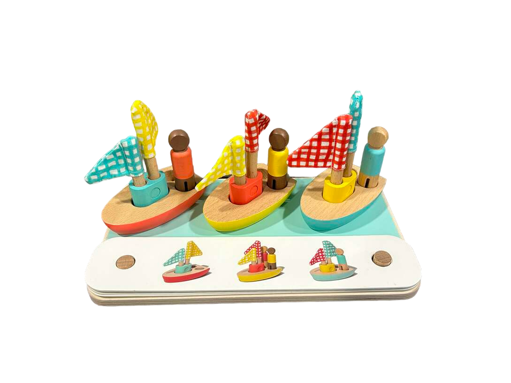 Lovevery Pattern Match Boats & Cards Set